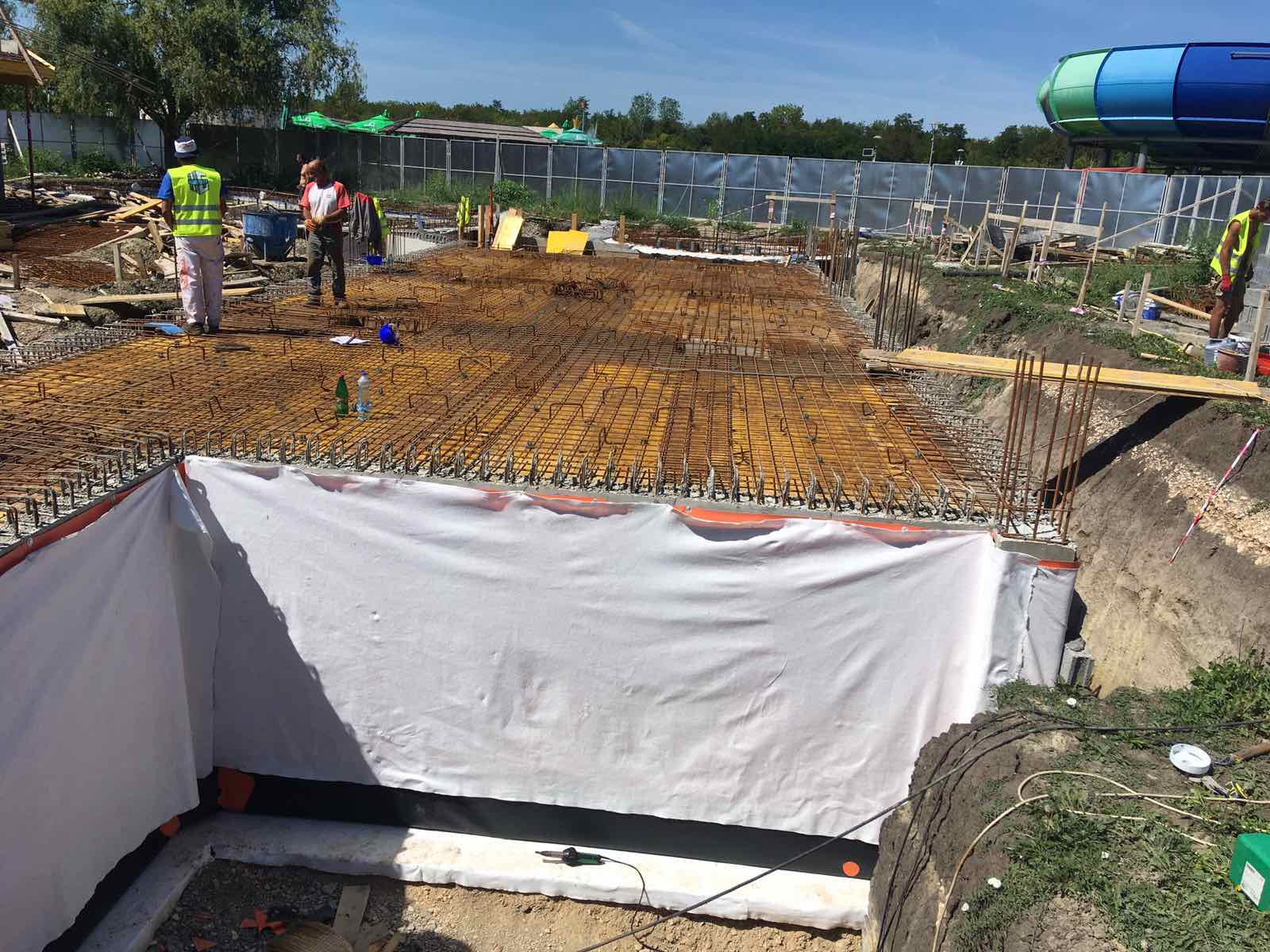 Service installation of an below-grade waterproofing – Petroland – DVS ...